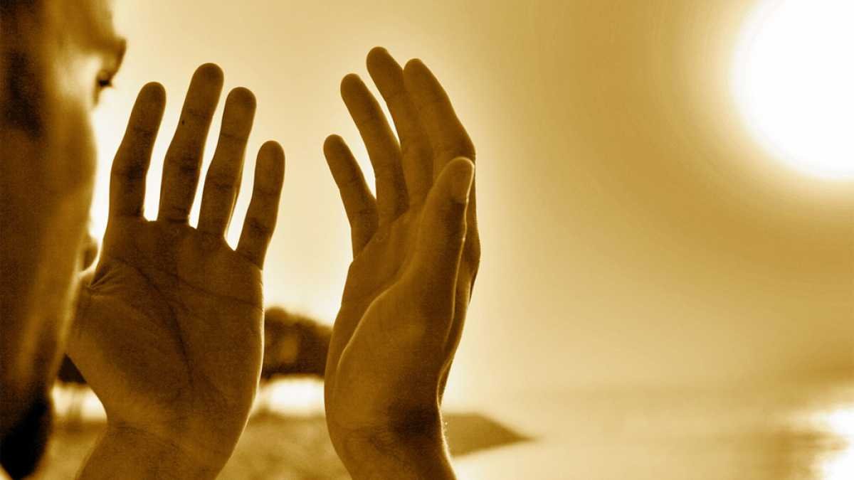 Benefits And Importance Of Islamic Dua | Get 2 Free Trial Classes